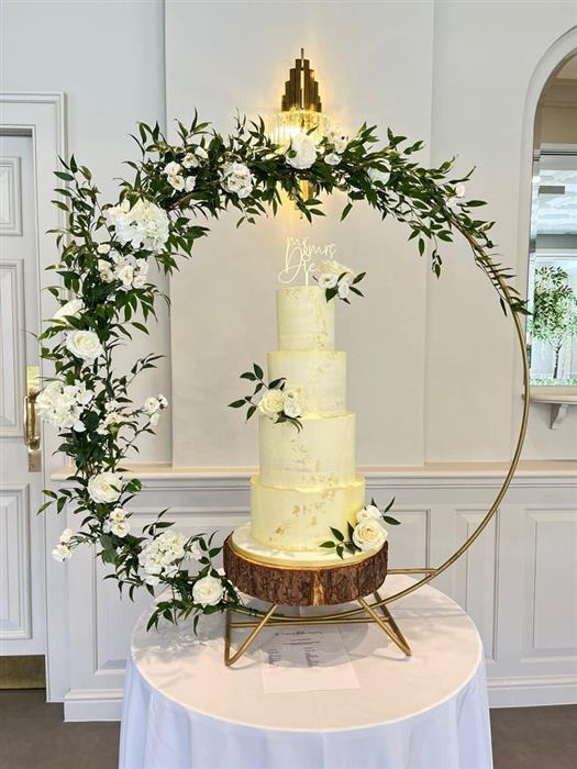 Finishing Touches & Chair Decor